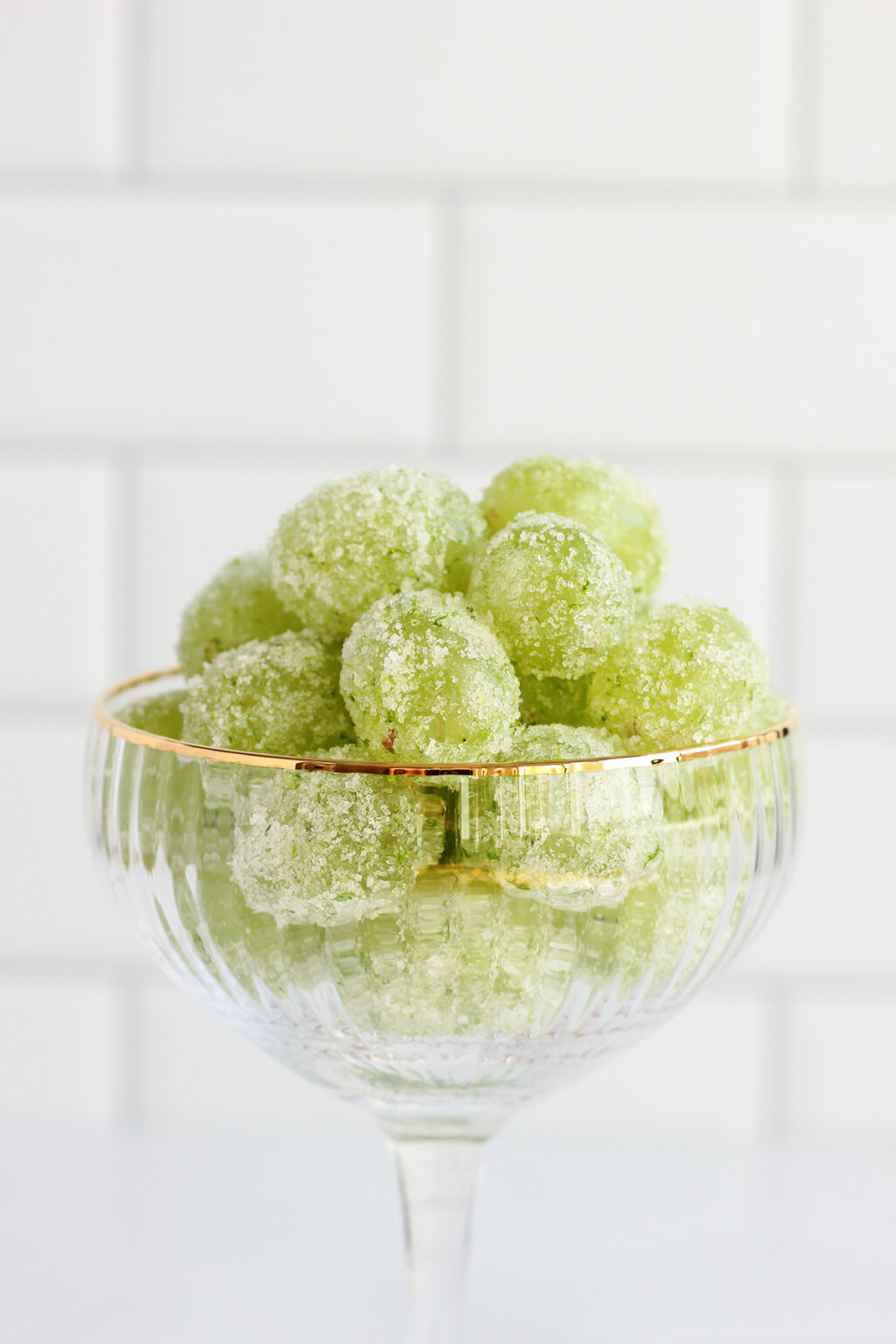 Prosecco Grapes (Easy Boozy Party Treat) - One Sweet Appetite