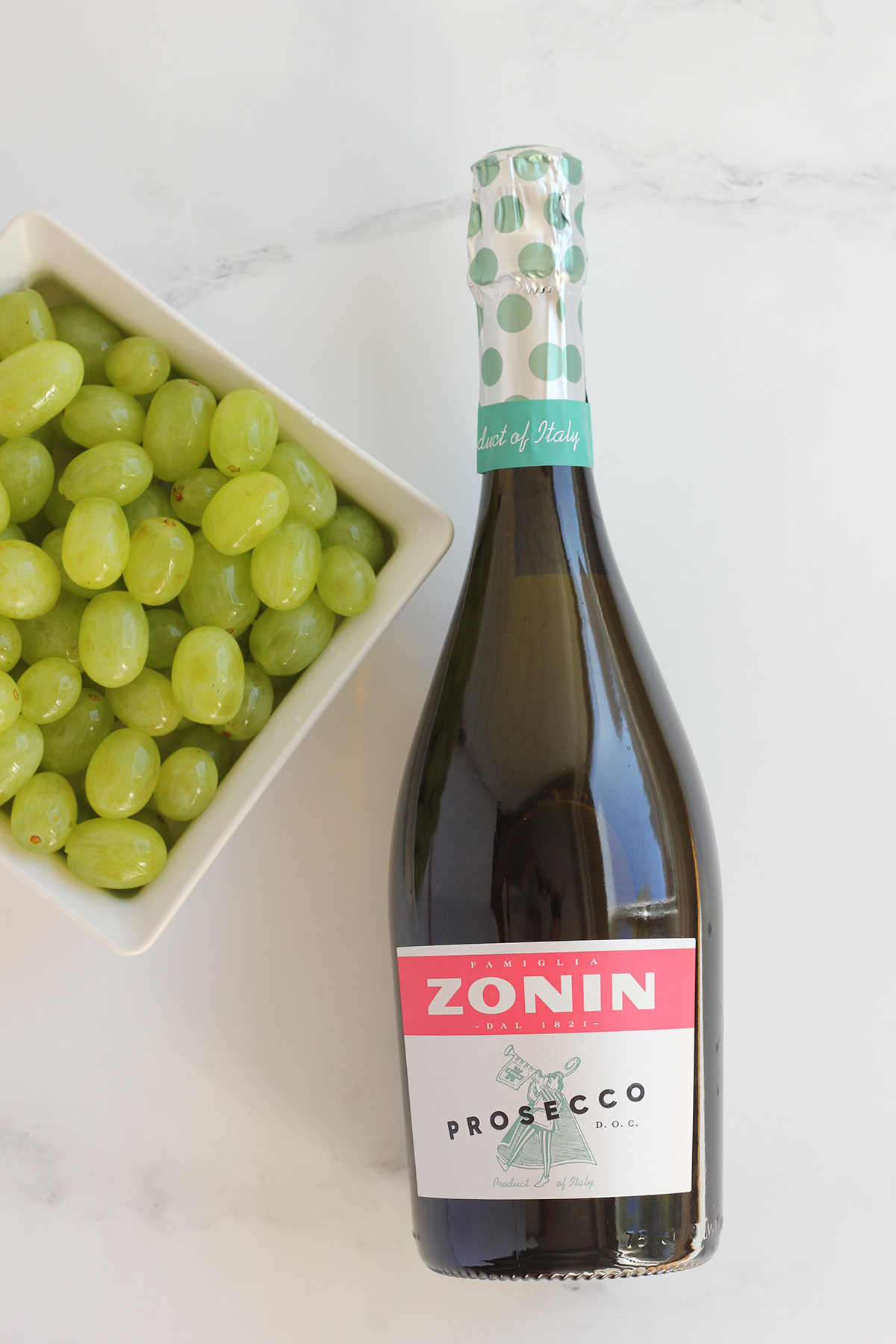 Prosecco Grapes (Easy Boozy Party Treat) - One Sweet Appetite